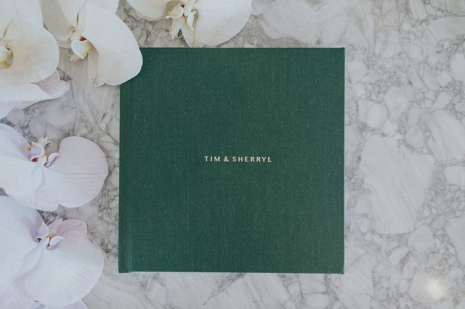 FINE ART WEDDING ALBUMS - Kate Drennan Photography
